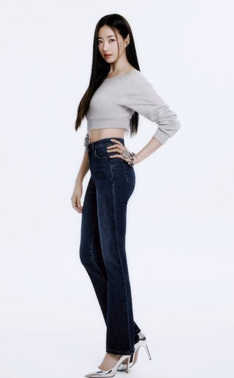 46세 맞아!?키 173cm에 너무 예뻐 아무도 40대라고 믿지 않는 여배우 | 셀럽뉴스