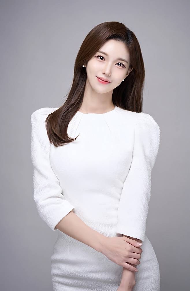 ‘전현무와 핑크빛 홍주연 아나 ‘kbs 카운트다운 쇼 메인 Mc 발탁 공식
