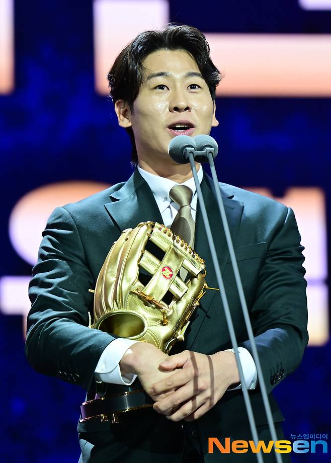 박성한과 경쟁 승리한 박찬호 생애 첫 Ss 골든글러브 뛰어나지 않은 재능 오래 걸렸지만”