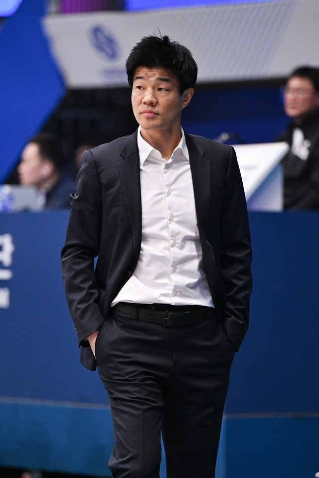 약속된 수비에서 실수 나와” 아쉽게 전반기 마친 하상윤 삼성생명 감독의 쓴웃음 Mk인천