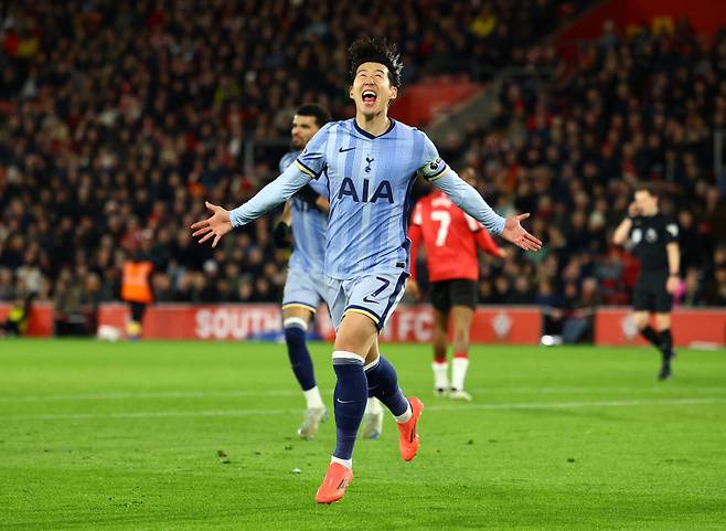 Son 미쳤다 Epl 역사에 남을 손케 듀오 뮌헨에서 재결합 가능케인도 쏘니 데려오고 싶어 추천손흥민 빅클럽