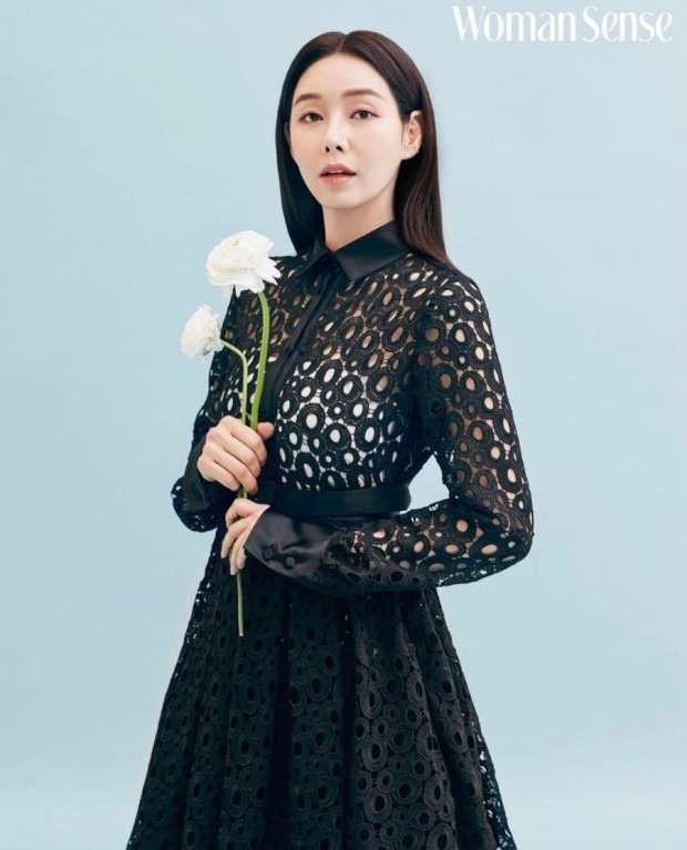이러니 이혼까지111일 만에 결혼한 남편과 14년째 스킨십 전혀 안 한다는 여배우 스포엔 뉴세이