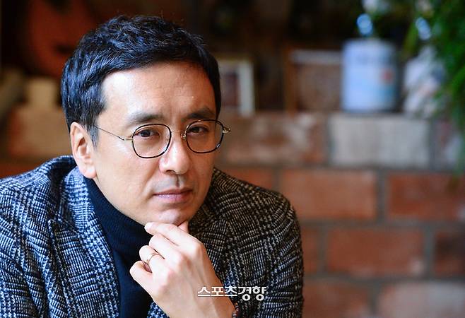 제7대 한국리틀야구연맹 회장에 배우 김승우 유승안 현 회장 제치고 당선