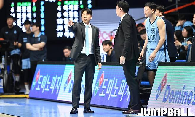 솔직히 나도 모르겠어”‘매직 키드도 절레절레한 소노의 4쿼터 그런데 해법은 간단했다