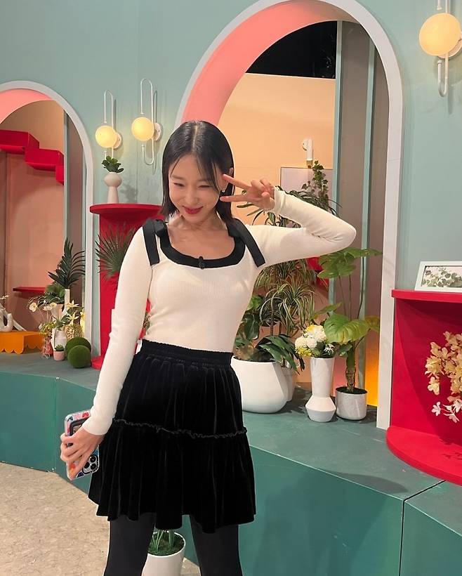 이지혜 이렇게 마르고 예뻤어 44세 나이 잊은 리즈시절 요정미 미니스커트룩 뷰티는 내운명