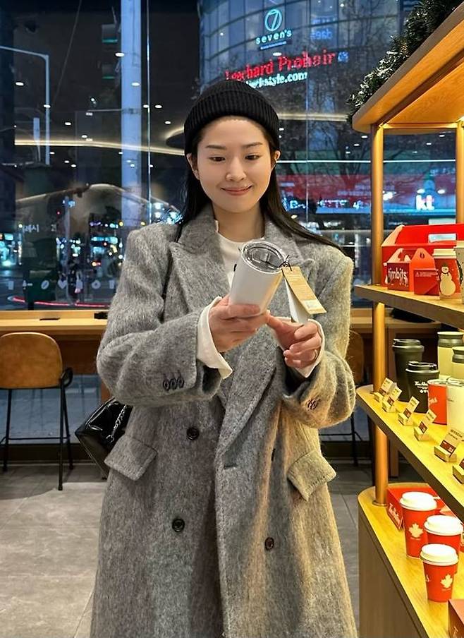 카리나·채정안·나나·이세영·류이서 얼죽코 멋 제대로 패셔니스타의 코트룩 패션엔