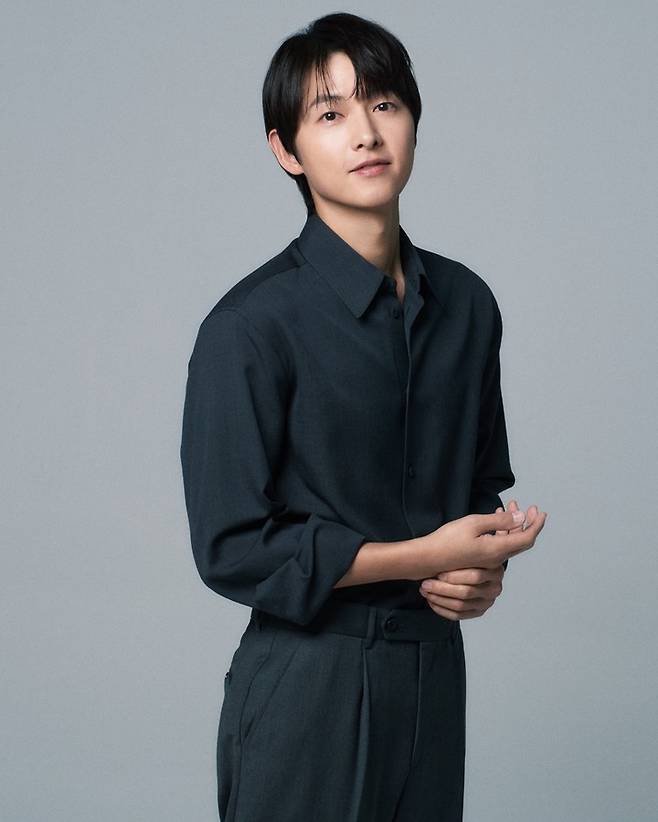 보고타 송중기 두 아이 아빠 생활 너무 좋아통화 끊기 싫어요 인터뷰