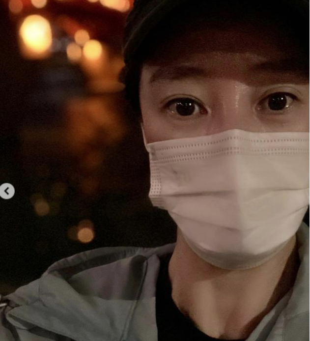 김혜수 운동하다 만나면 이런 느낌 한줌 발목 실물 체감샷 어썸클