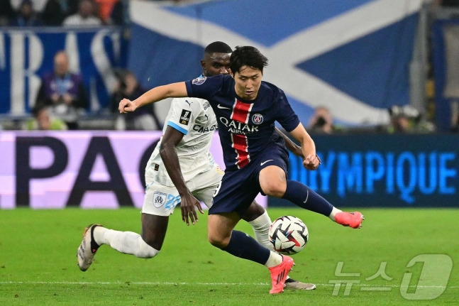 이강인 Psg 수준 아냐무색무취 그 자체 볼 때마다 짜증 난다 佛 해설위원 폭탄 발언 눈살