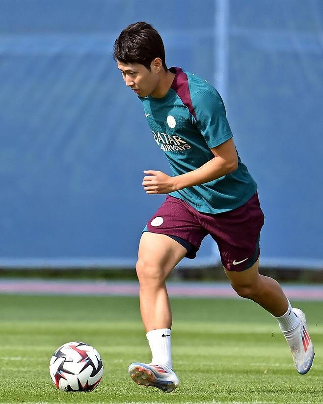 이강인 Psg 수준 아니야 선발 뛰는 것 짜증이걸 보고도 팩트는 리그앙 평점 전체 3위
