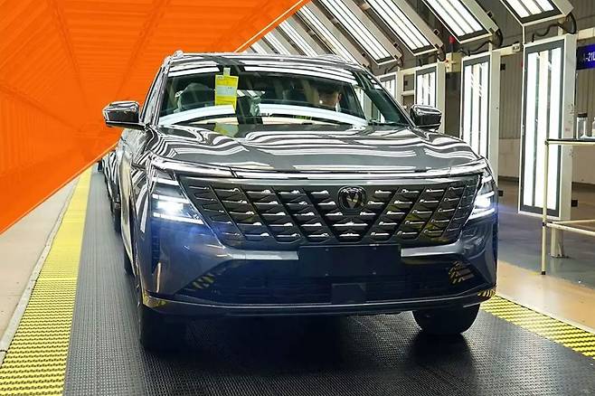 디자인까지 완벽하다 싼 가격에 싼타페급이라는 가성비 Suv 토픽트리