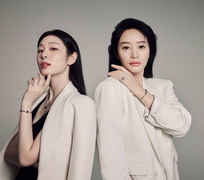 김혜수x김연아 레전드 배우와 피겨 여왕의 특별한 케미 스타와 패션