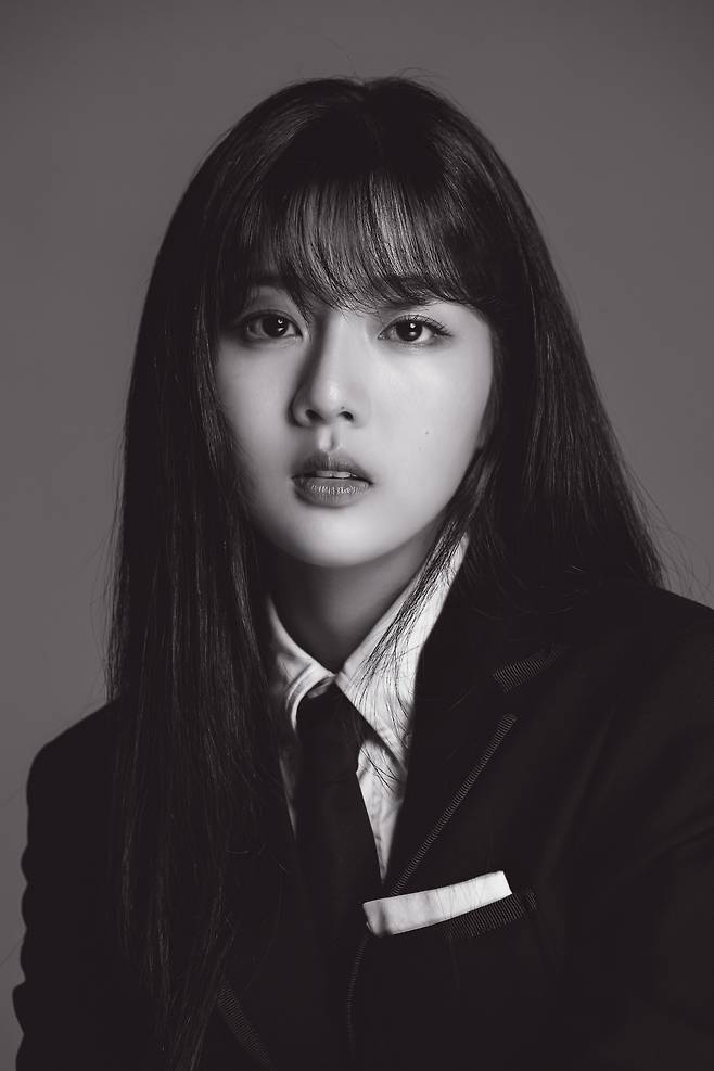 韓연예계 최고 신인으로 떴지만카페 아르바이트중이었던 여배우 필더무비
