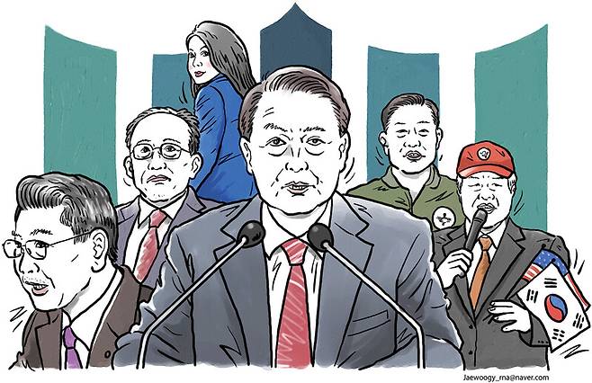 윤석열 아래 ‘악의 빙산을 보라 신진욱의 시선