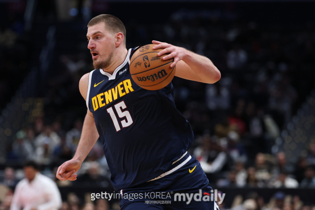 진짜 美쳤다 15 트리플더블 大폭발23득점 17r 15as Mvp 요키치 공수에서 펄펄→덴버 애틀랜타 제압