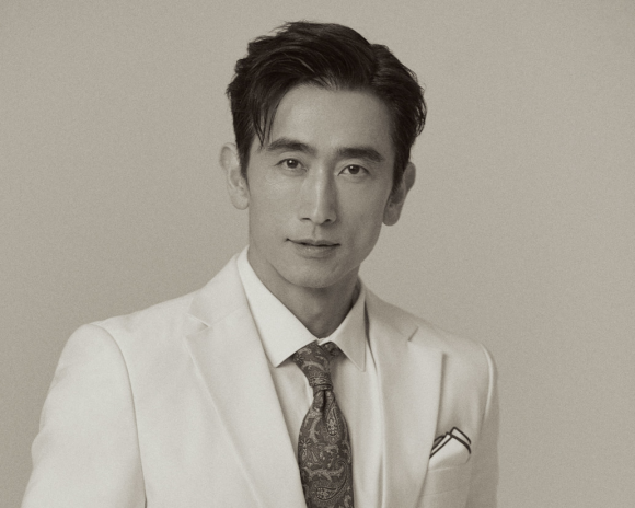 370조 아버지 회사 거절하고 ‘연예인을 선택한 유명배우 연예는 내운명