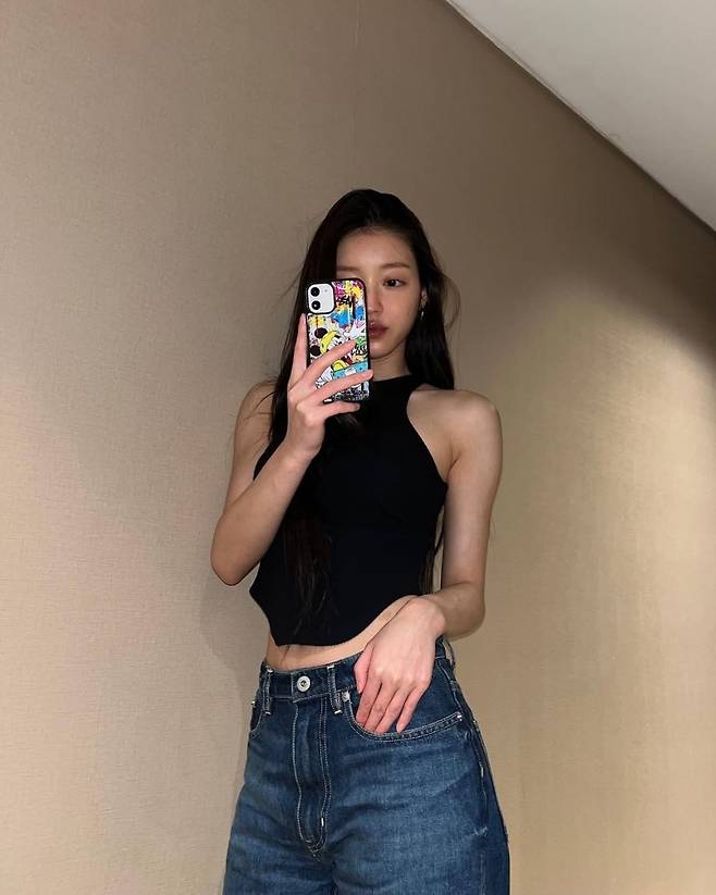 진짜 키 알려달라쇄도159cm 놀라운 비율 밝힌 연예인 데님룩 뷰티는 내운명