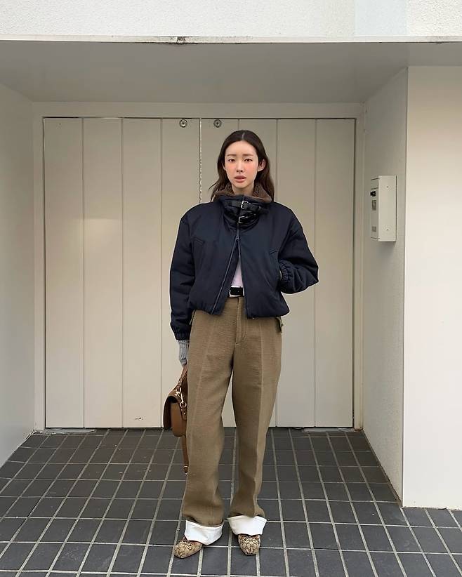 겨울 차정원 구찌가방 스타일링 뷰티패션따라와