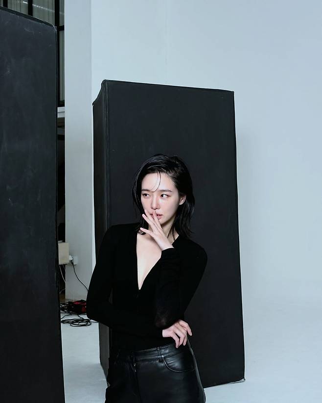 오징어게임2 박규영 백리스 드레스 입고 고혹적 미모 스타픽