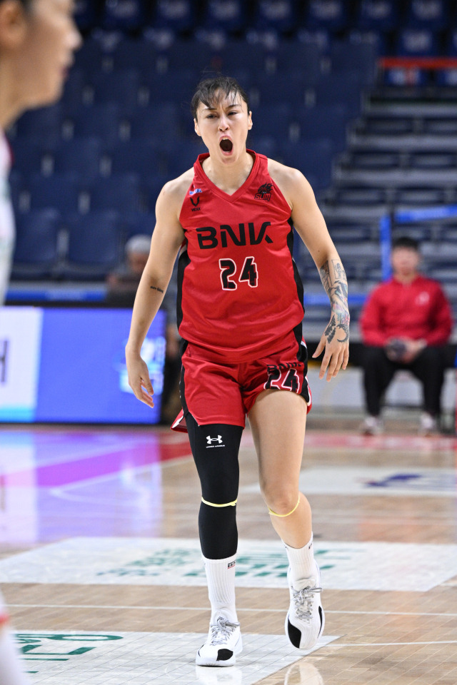 Bnk 썸 에이스 김소니아 Wkbl 3라운드 Mvp 등극→역대 3번째 수상mip는 우리은행 이명관