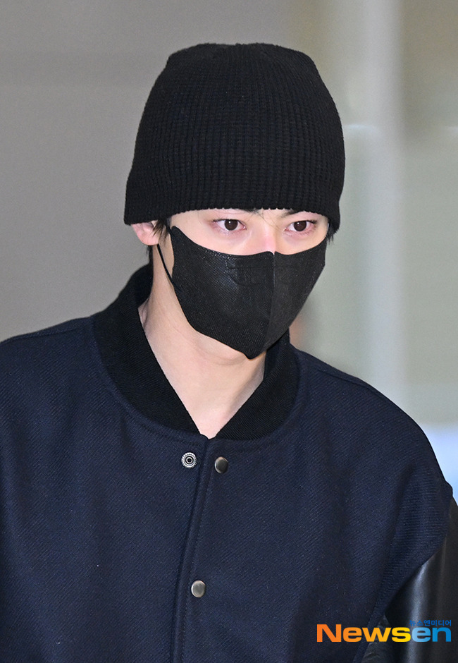 차은우 여심 훔치러 온 도둑 패션‥눈만 보여도 조각 미남