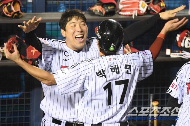 8월 0213→9월 0351 여기에 Fa 대박의 키가 숨어있다 우승탈환하면 주장 리더십은 α Sc포커스