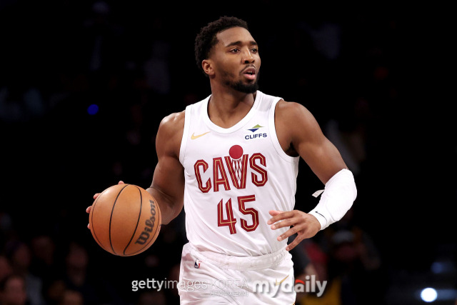 10연승 Vs 15연승 미리 보는 Nba 파이널→올 시즌 최고 빅뱅→승률 1·2위 클리블랜드 Vs Okc둘 중 한 팀은 연승