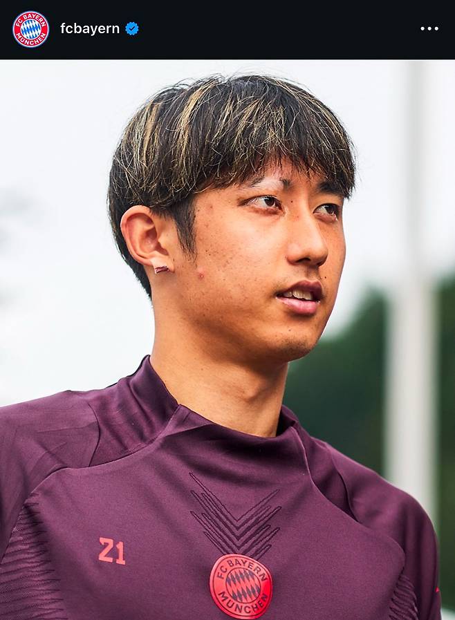 볼 간수 엉망 김민재” 밀어낸다던 ‘0경기 실종 日 수비수 2월 이후 돌아온다”