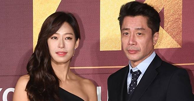 실제 가족 중 연예인만 13명이라는 연예계 왕족 나만 몰랐던 모든 이야기