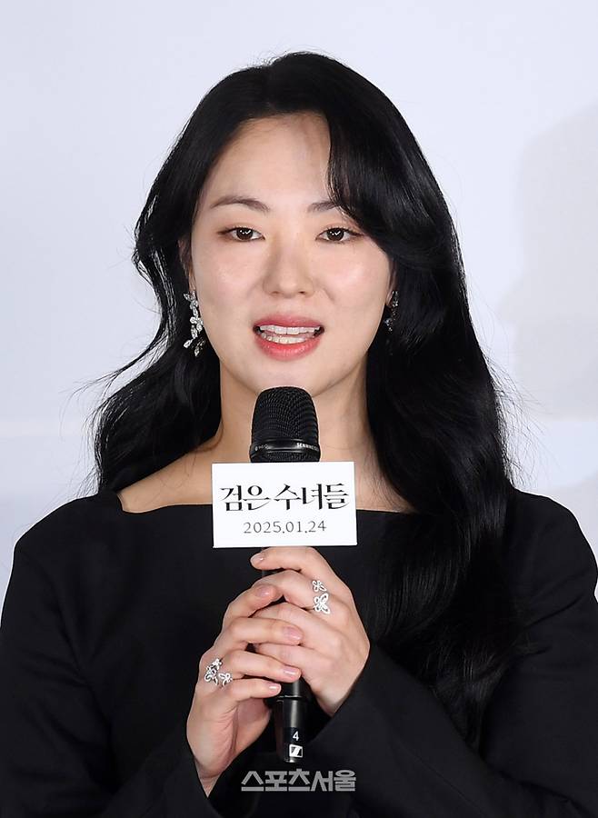 전여빈 송혜교는 ‘나의 유니아이자 선망의 대상” 씨네타운