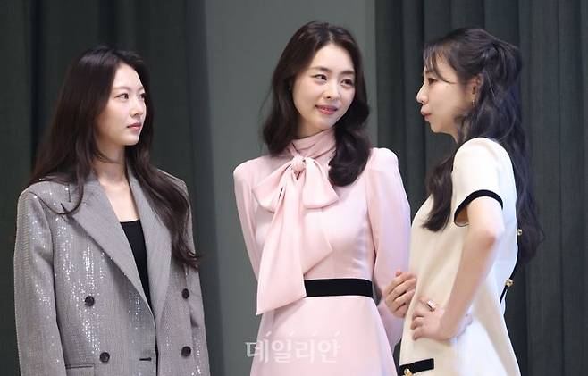 공승연 이연희 안소희 미녀들의 수다