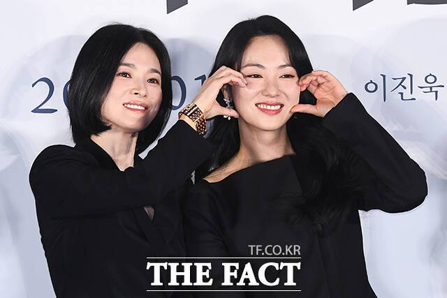 송혜교·전여빈 검은 수녀들 전 세계 160개국 선판매