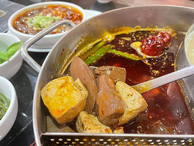 이 음식 절대 먹지마세요 순식간에 혈압 올라가고 위험해집니다 건강한 하루