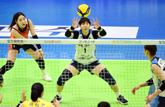 33억 통 큰 투자 득점 1위 보유 팀인데패패패패→453565 275승 명장의 한숨이 깊어진다