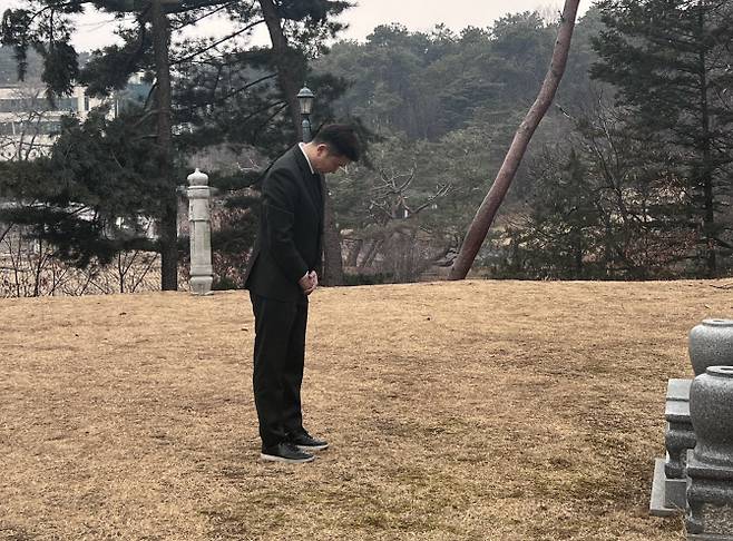 유승민 체육회장 당선인 故 조양호 한진 회장 묘소 참배