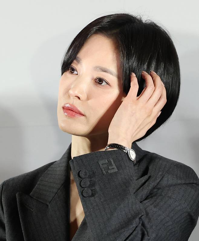 검은 수녀들 송혜교 더 글로리 이후사랑 이야기로 돌아오고 싶지 않았다