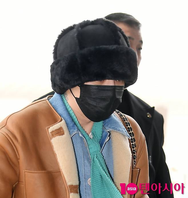 지드래곤 스타일이 넘사벽패피의 출국길 Ten포토