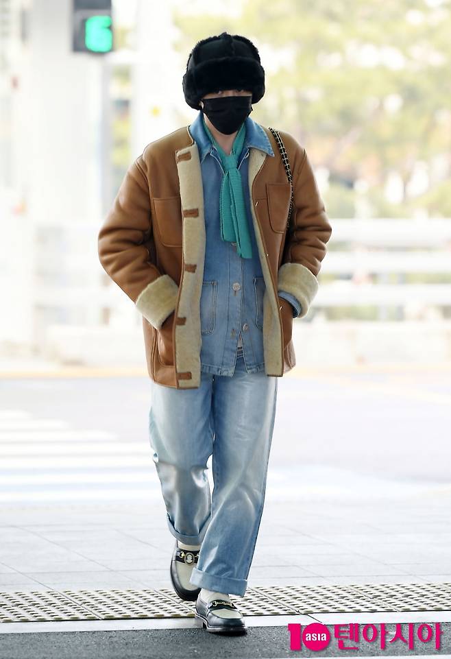 지드래곤 스타일이 넘사벽패피의 출국길 Ten포토