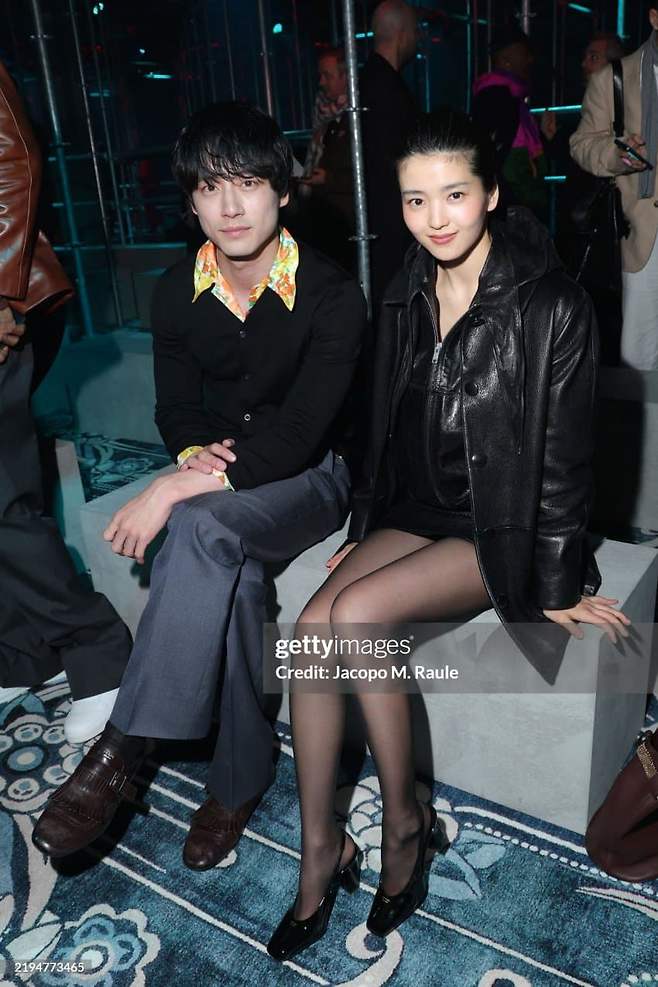 김태리 각선미 | 에펨코리아