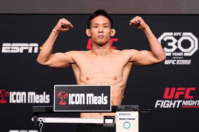 예비 신랑 박현성 Ufc 2승 사냥내달 9일 냠자르갈과 대결