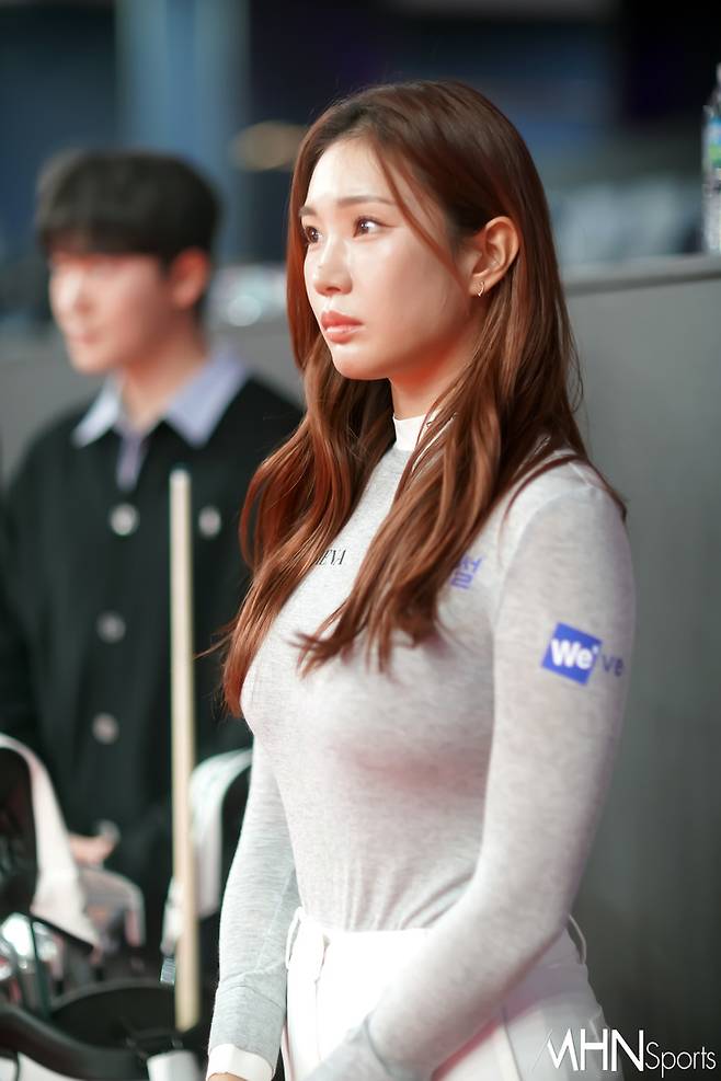 이게 들어가네~ 미녀 골퍼 유현주 프로당구 Pba 시타 나서서 득점까지