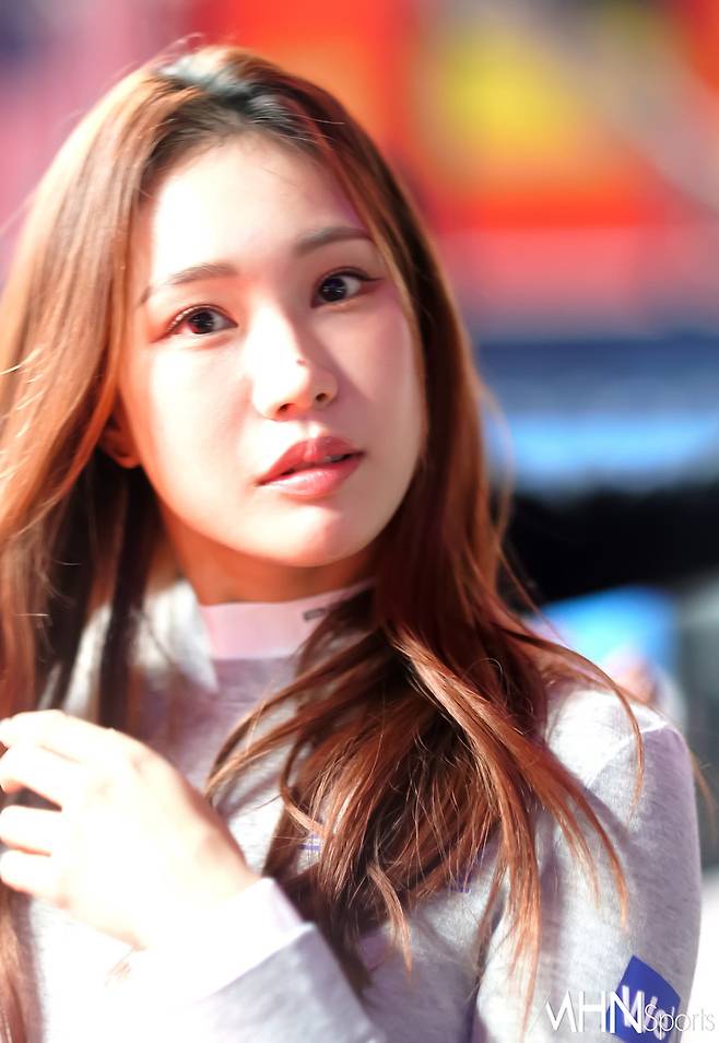 [mhn포토] 유현주, 2025 PBA개막전 멋진 시구