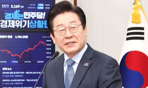 이재명 외신 인터뷰서 민주당 주된 가치는 실용주의”