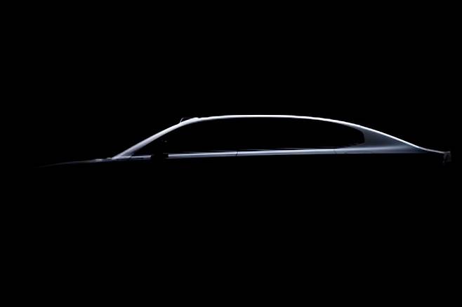 Suv 대세 속 반전 승부수”벤츠마저 긴장하게 만든 신차 정체가 뭐길래 위드카
