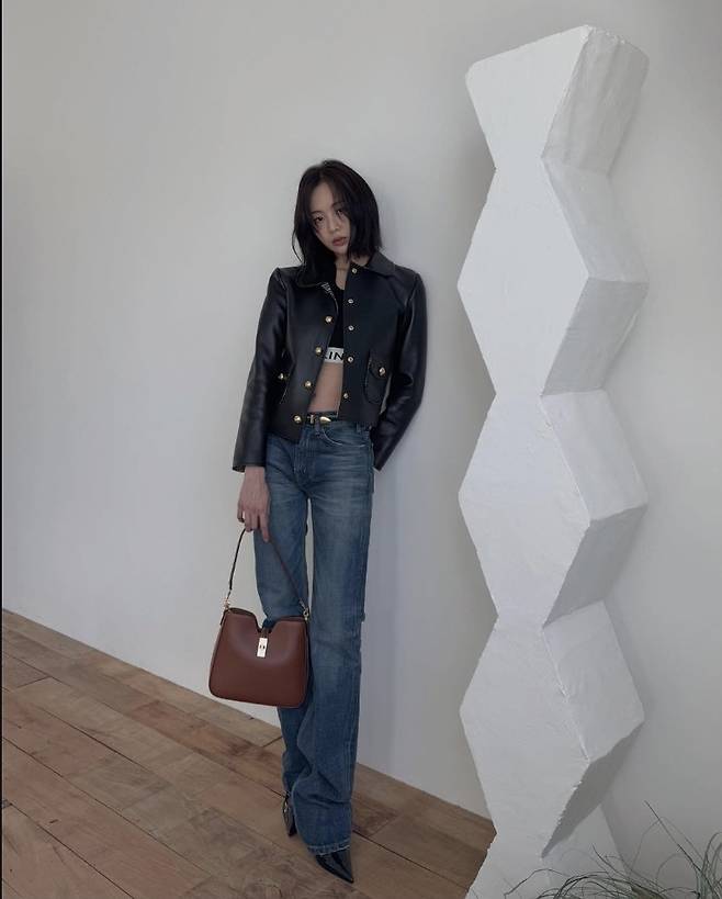 세탁소 막내딸 무섭네복근 드러낸 168cm 49kg 마네킹 비율 크롭탑 패션 대본은 내운명