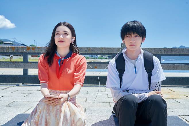 ‘장난을 잘 치는 타카기 양からかい上手の高木さん 타카기♥니시카타 단짠 케미스트리를 담은 메인 포스터 대공개