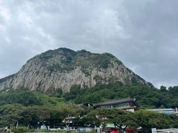지구가 만든 멋있는 유산 한반도 화산·용암 지형 여행지 Best 4 추천 이앤투어픽