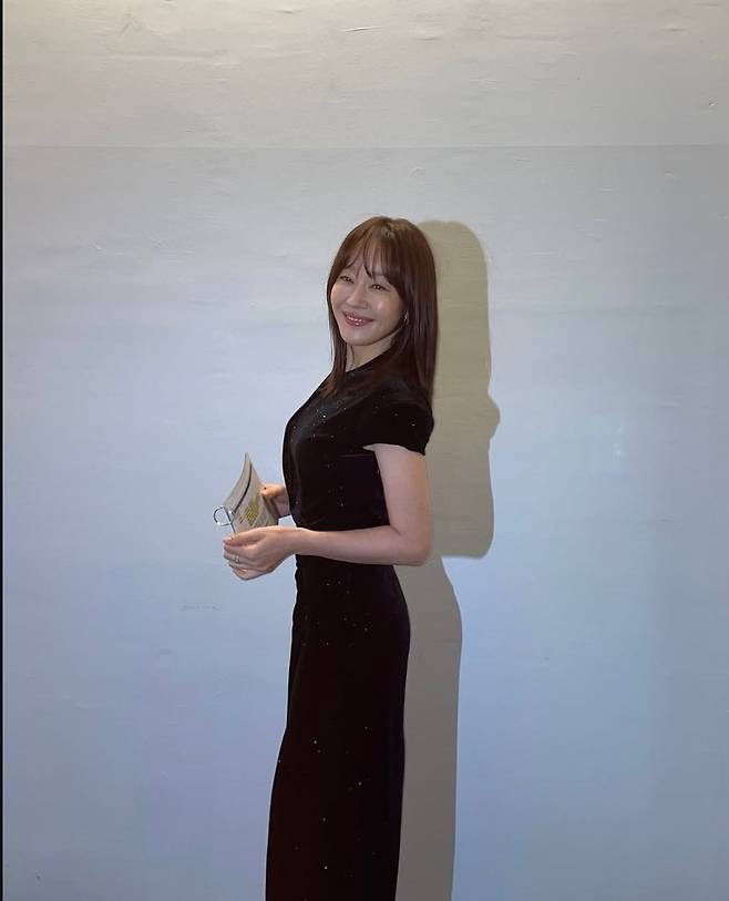 찰나의 사진 한 장이 인생을 바꿨다 대구 얼짱 출신 여배우 드레스룩으로 미모 정점 스타와 라이프