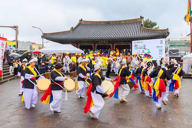 아는 사람만 간다 지금 떠나지 않으면 후회하는 숨겨진 꽃 축제 여행을말하다