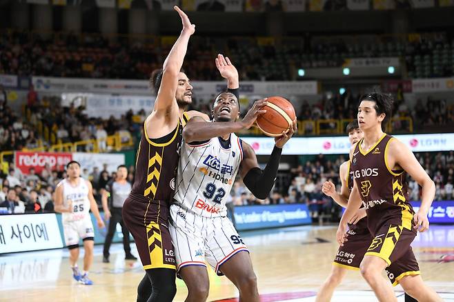 [BK 프리뷰] '패패패패' KCC, LG 상대로 설욕할 수 있을까?